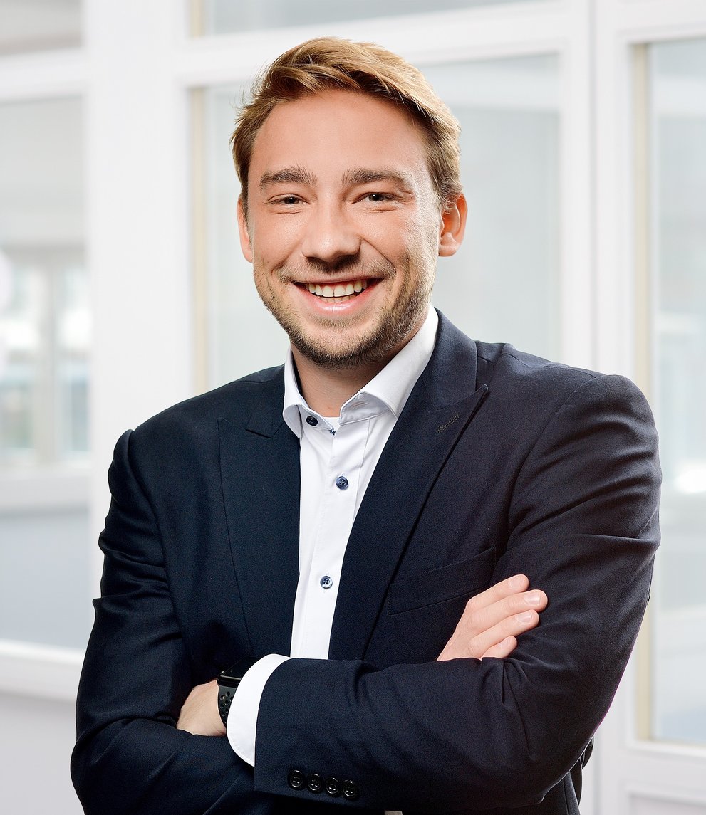 Electrical and Electronic Components in Motor Vehicles up to 3,5 t